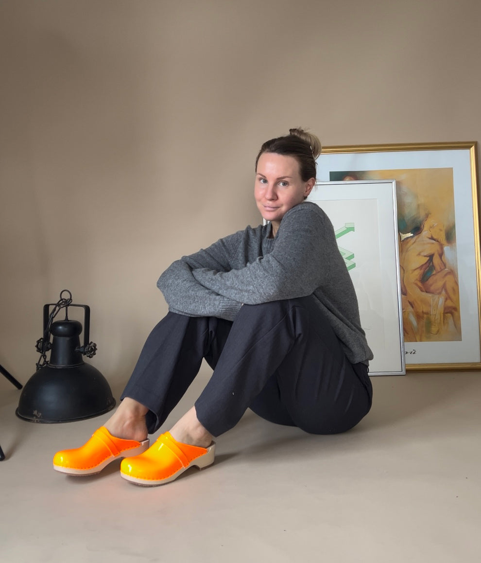 LEDIG - NEON ORANGE – VERKA Clogs